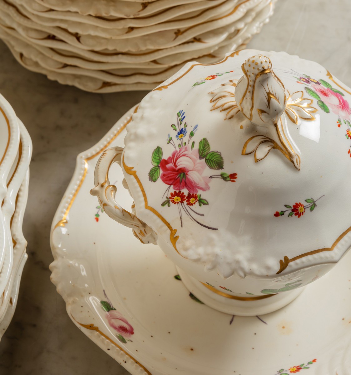 A hand painted floral part dinner service, Circa 1840 | Robert Kime Ltd ...