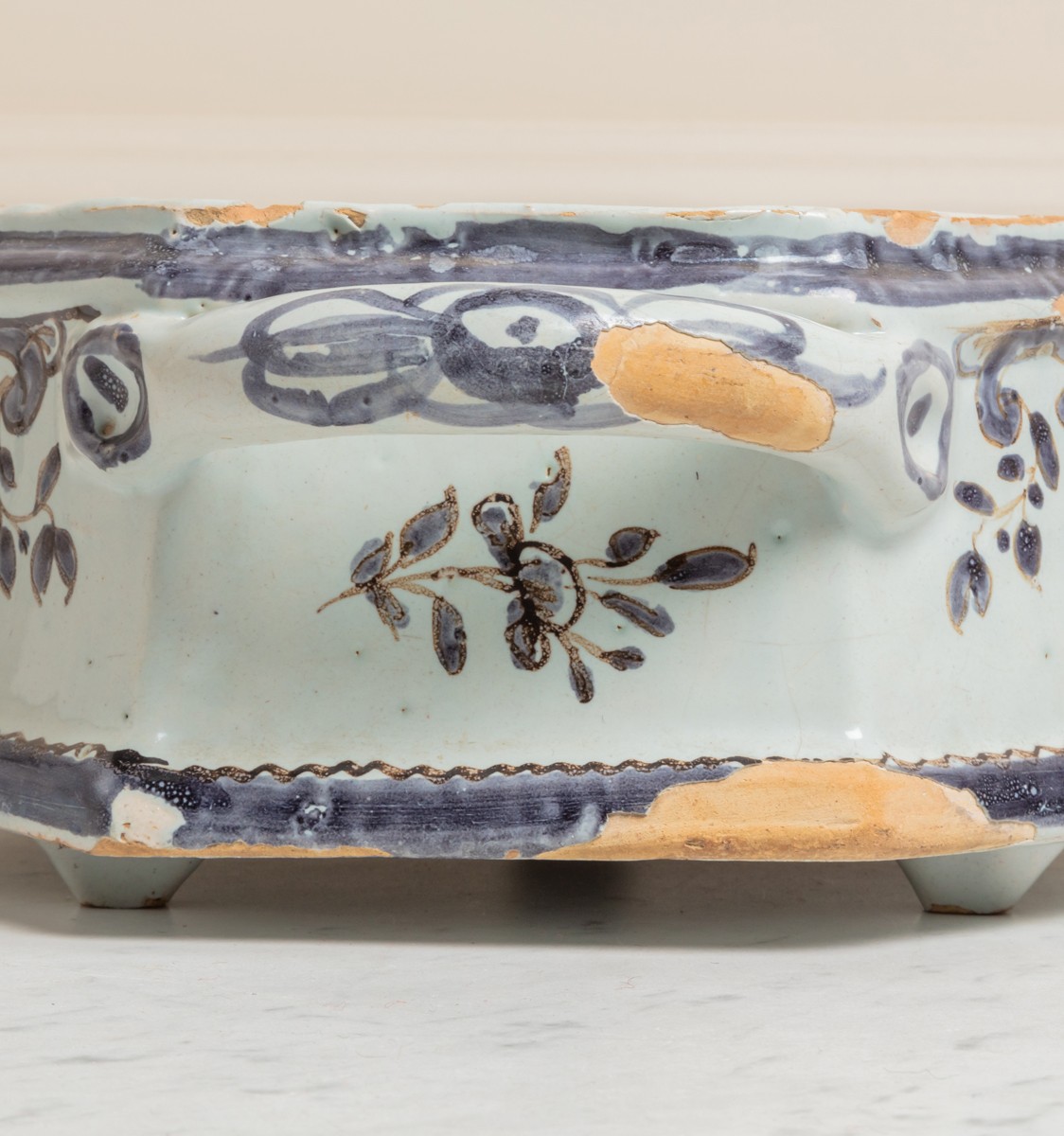 An 18th century Delft planter, circa 1740 | Robert Kime Ltd | Antiques ...
